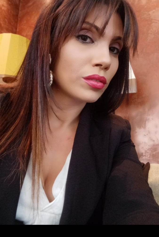 Sarah Jane, storia di un’italiana a Dakar – Agatha Orrico Official